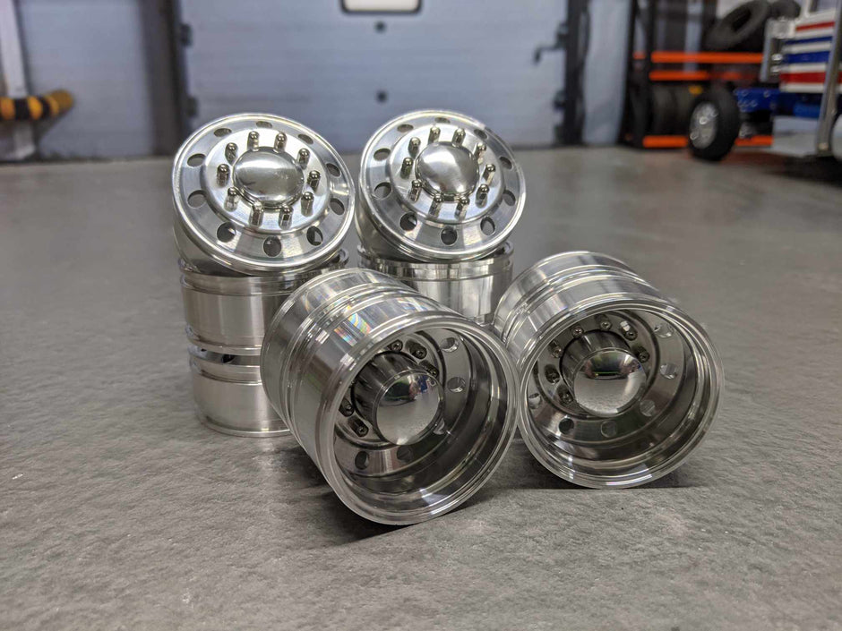 Wheels & Tires – True Scale R/C